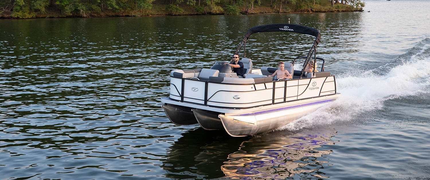 Performance - Veranda Luxury Pontoon Boats