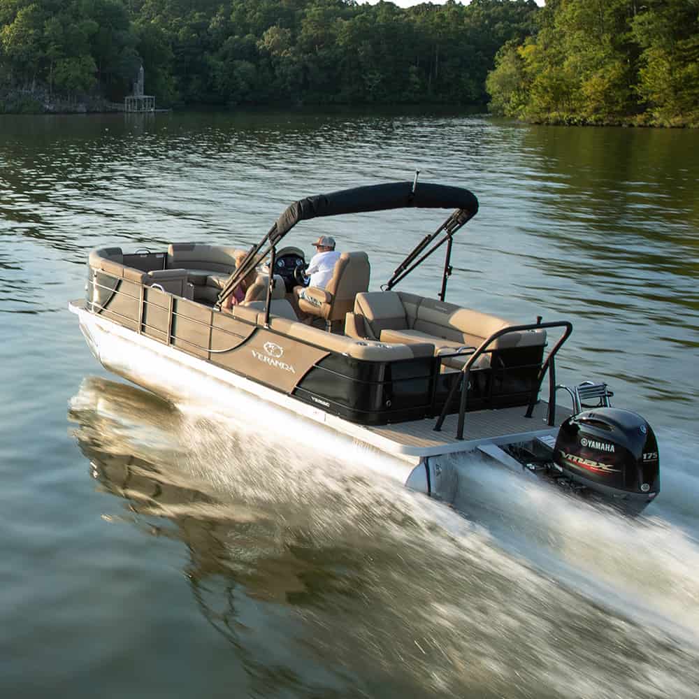 Relax RC - Veranda Luxury Pontoon Boats
