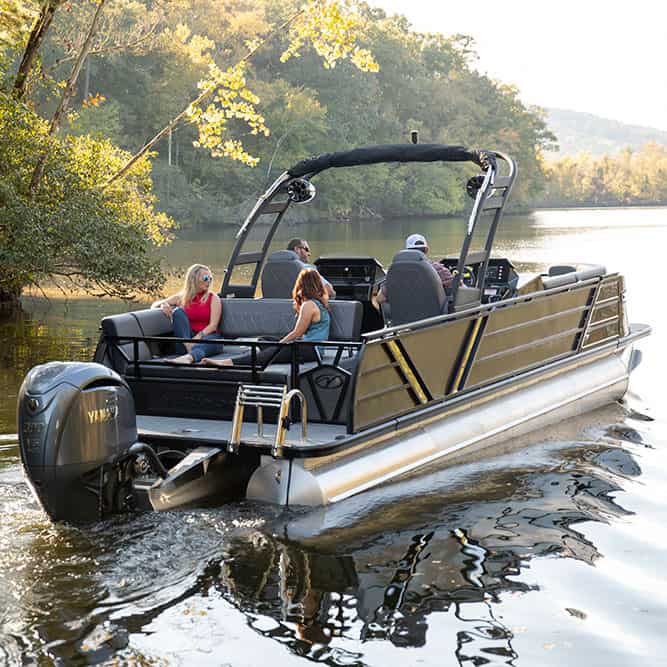 Veranda Luxury Pontoons | Lifetime of Enjoyment